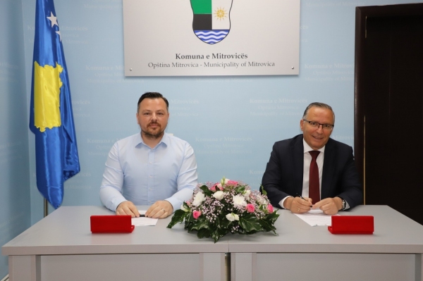 Caritas Kosova dhe Komuna e Mitrovicësnënshkruan marrëveshje ...